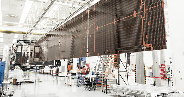 Spectrolab manufactures record 4 millionth space solar cell - Aerospace ...